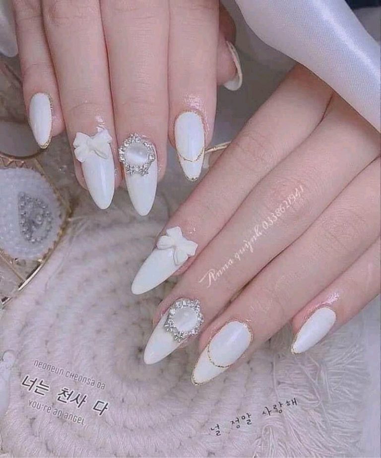 39 Mẫu Móng Tay Cô Dâu Đẹp Trang Trọng Và Ý Nghĩa Cho Ngày Cưới